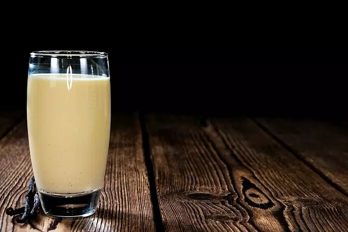 Benefits of Having a Protein Shake Before Bed