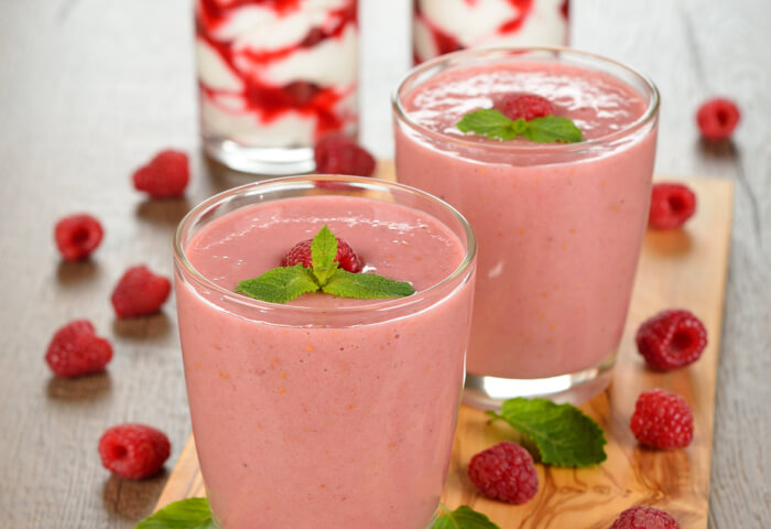 Shake Recipe: Chocolate Raspberry